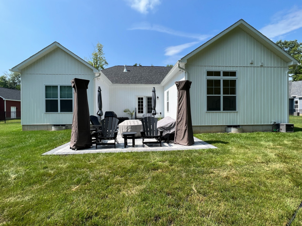 Boring Backyard | Houzz Forum