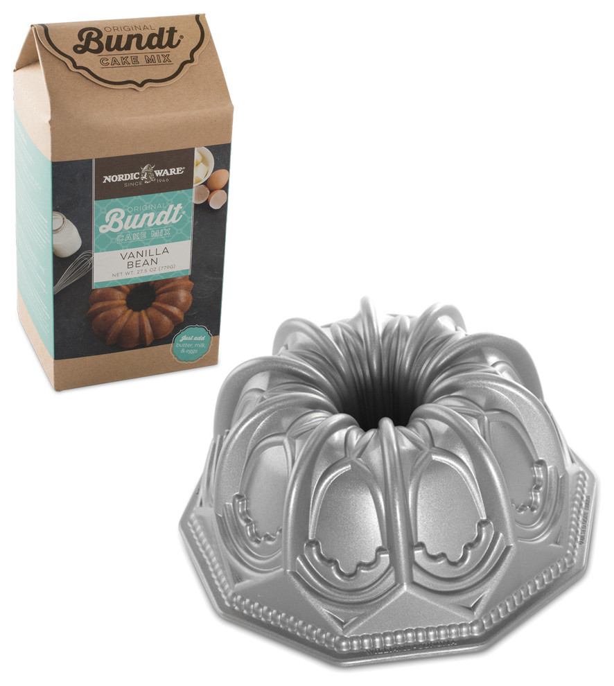 Nordic Ware Vaulted Cathedral Cast Aluminum Bundt Pan with Vanilla Bean ...