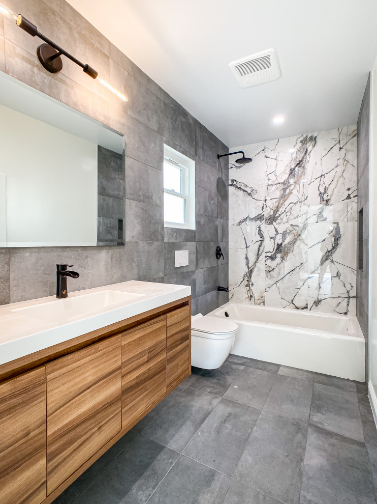 Pullman - Contemporary - Bathroom - Los Angeles - by AIR Studio | Houzz UK