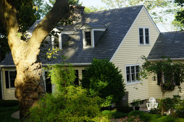 Alside Pelican Bay, Adobe Cream, Cape Cod Cedar Shake Siding. North ...