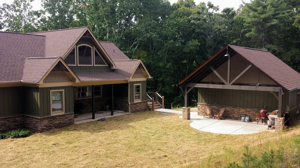 Dahlonega Rustic Mountain Home-Detached Garage & Amenity Area - Rustic ...