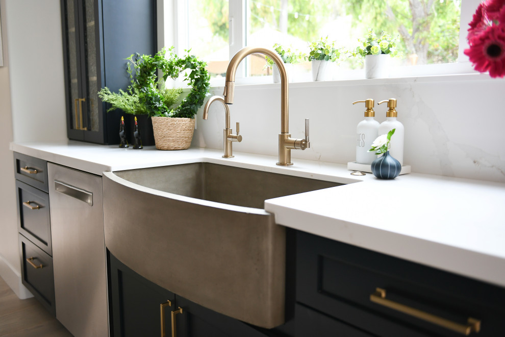 Modern Santa Barbara Style - Kitchen - San Diego - by Lori Ramsay ...