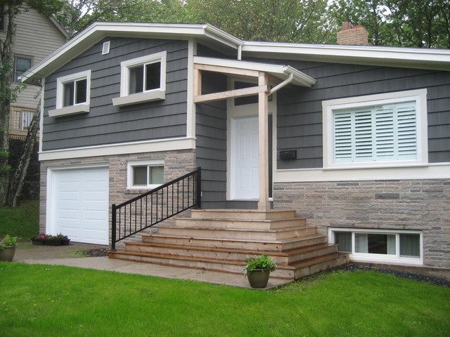 Side split - Traditional - Exterior - Other - by NC Designs