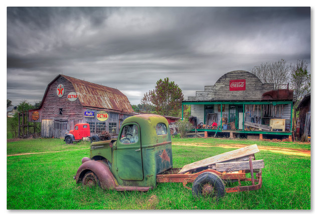 Bob Rouse 'Green And Red' Canvas Art, 22"x32" - Farmhouse - Prints And ...