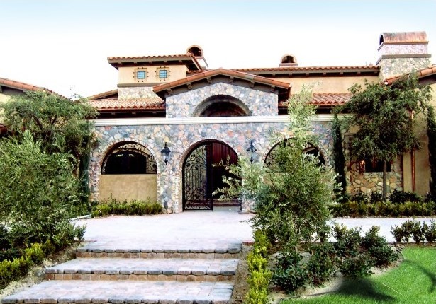 Tuscan Ashlar Red Fusion Small Sample - Traditional - Siding And Stone ...