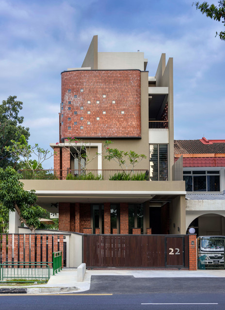 Brick and Mortar Make a Comeback in This Corner House