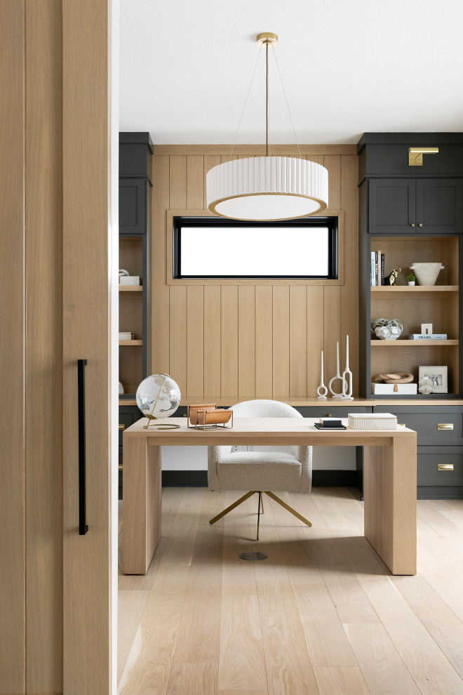 Hollydale Modern Two-Story Spring '23 Dream Home - Modern - Home Office ...