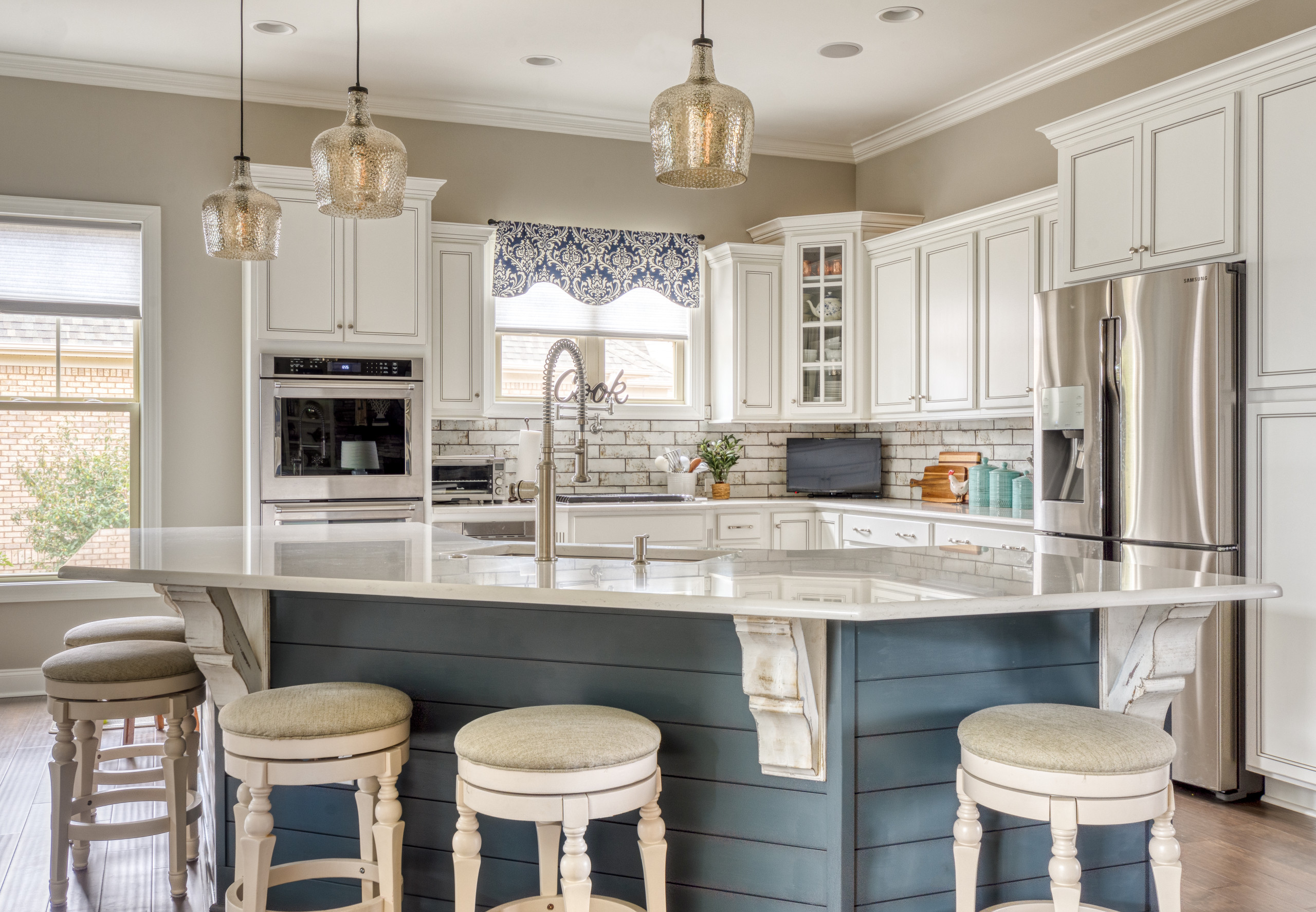 New This Week: 7 Kitchen Island Designs to Consider