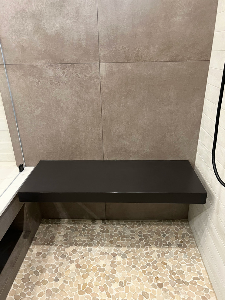 Dekton Sirius Floating Shower Benches - Bathroom - Ottawa - by COCO ...