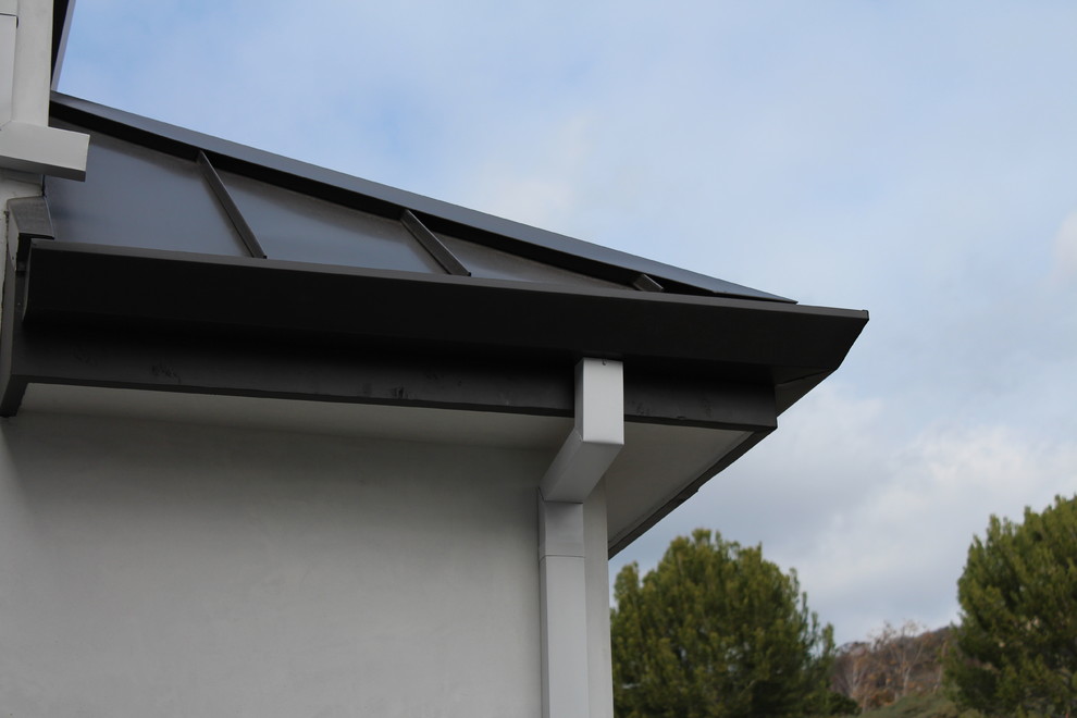 6 inch Angle Face/Flat Face Gutters with smooth Downspouts in Pacific ...