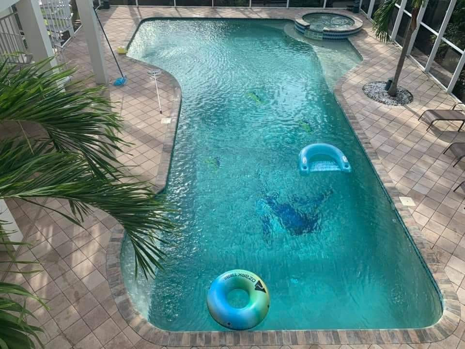 photostream - Pool - Los Angeles - by HydraTEK Pool Builders | Houzz