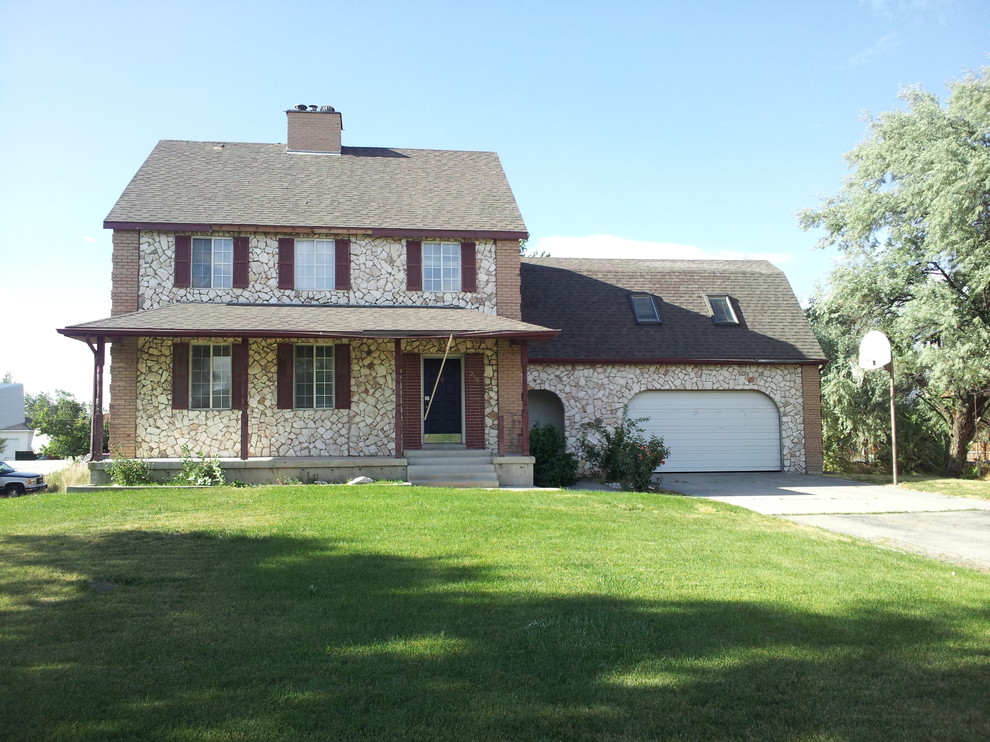 Need help with the exterior design of this colonial stone house