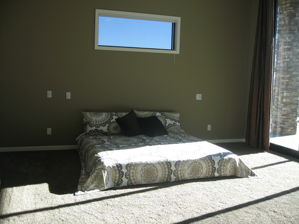 Empty master bedroom. Where to begin?