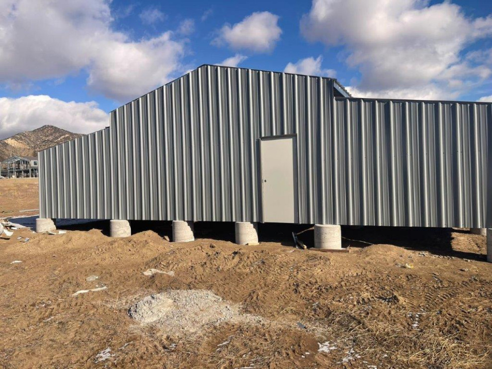 Silt Colorado Project Semi Garage and Barndominium - Contemporary ...