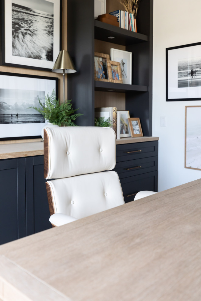CHANDLER MASCULINE COASTAL OFFICE - Beach Style - Home Office - Phoenix ...
