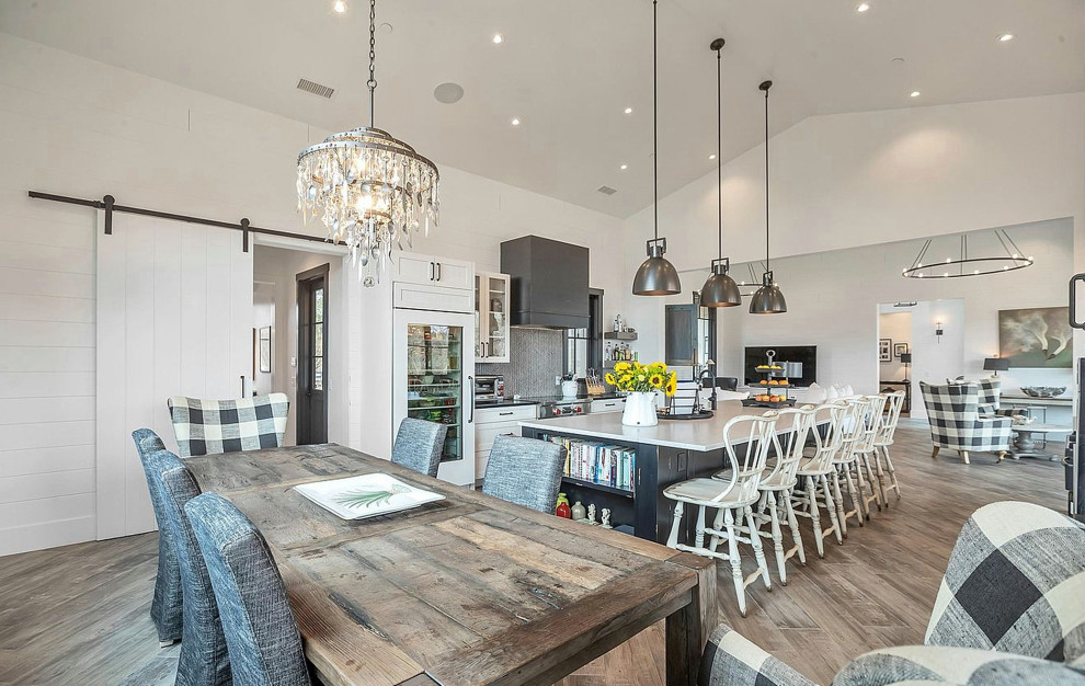 Modern Farmhouse - Farmhouse - Kitchen - Phoenix - by Matt Dougan ...