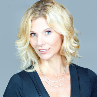 REAL ESTATE PHOTOGRAPHY + GRAPHIC DESIGN - Project Photos & Reviews ...