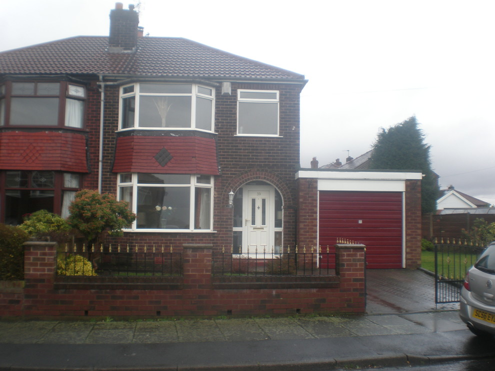 Two storey gable with single storey rear extension - Traditional ...