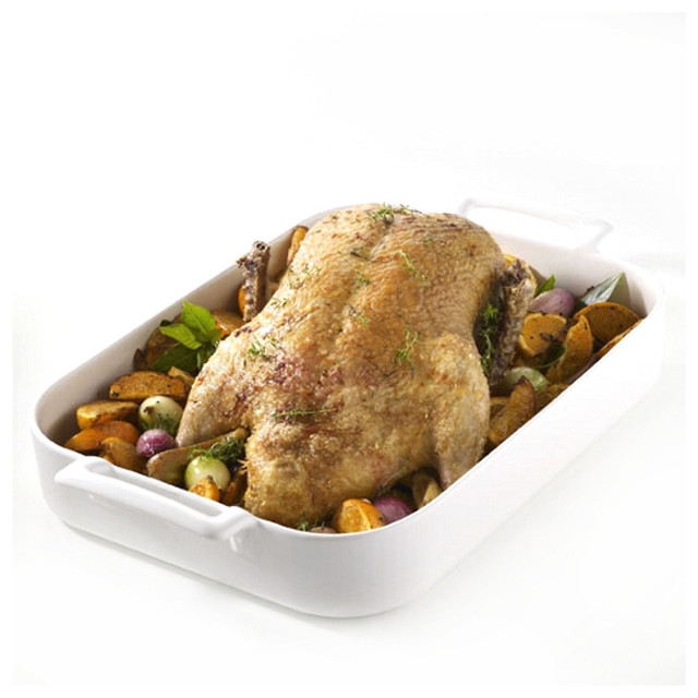 Revol Belle Cuisine White Porcelain 6.6 Quart Roasting Dish ...