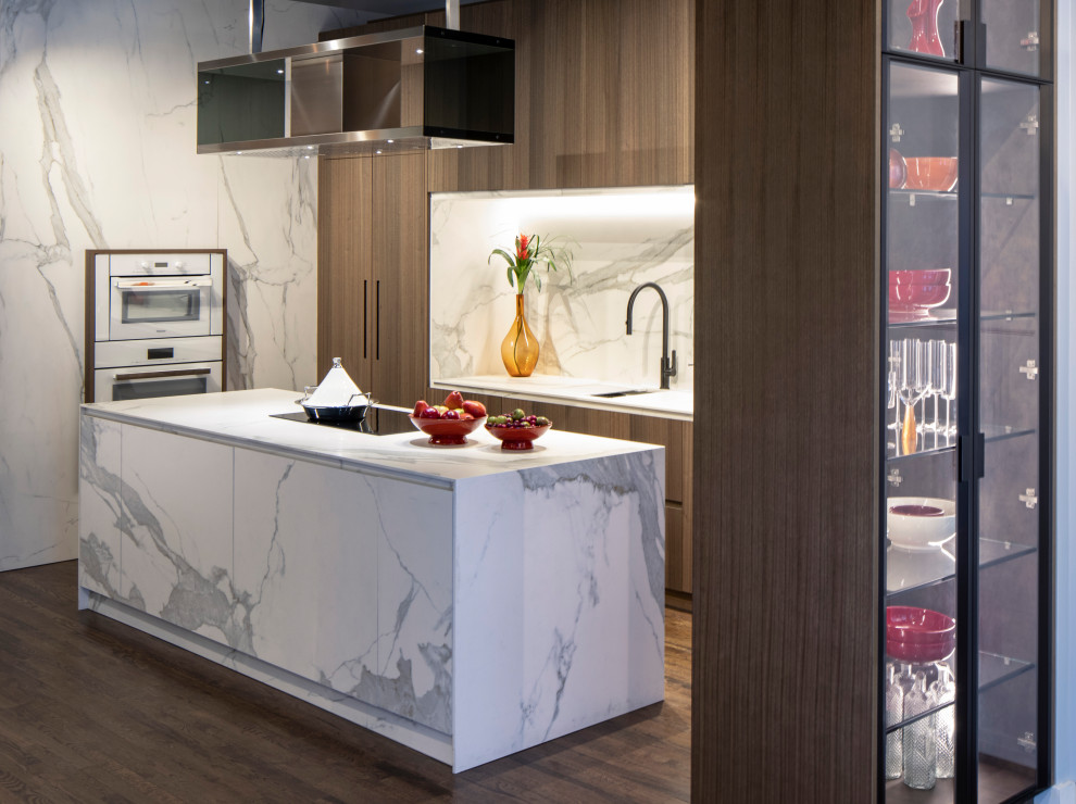 Manhattan Doca Kitchen - Contemporary - Kitchen - New York - by MCKB ...