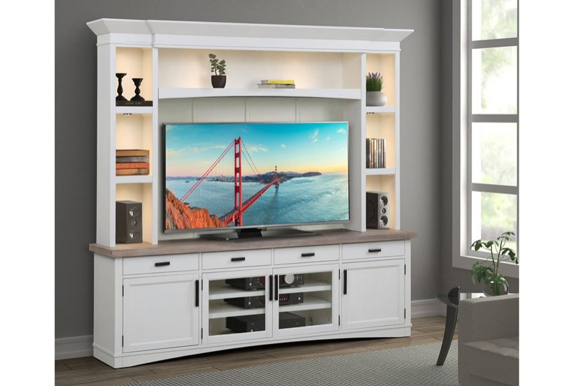 Tall TV wall unit for low ceiling family / living room?