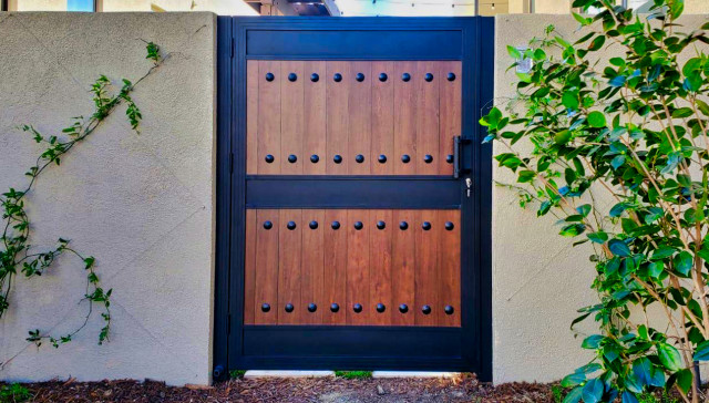 Los Angeles Rustic Wood Gate - from Aluminum! - Craftsman - Entry - Los ...