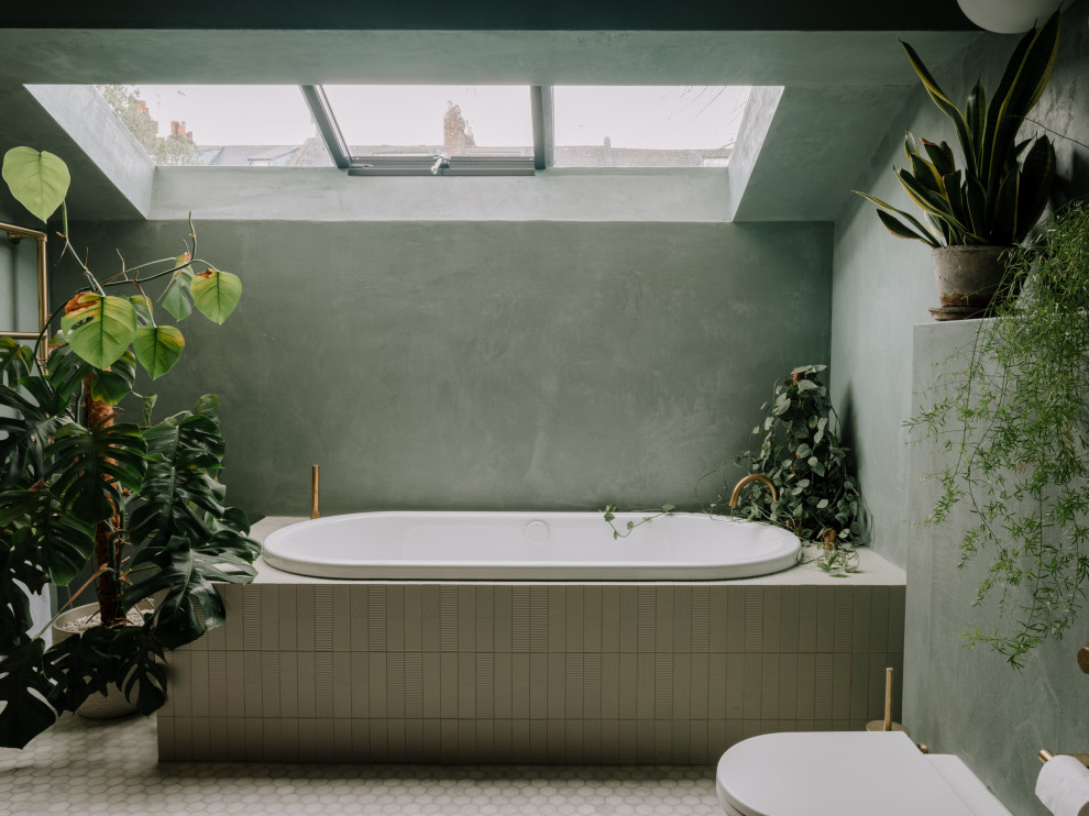 Queens Park Apartment - Transitional - Bathroom - London - by Camilla ...