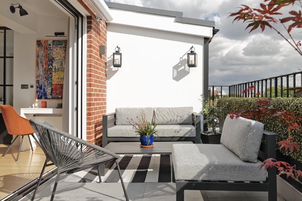 Hampstead Flat - Industrial - Balcony - London - by Studio 212 ltd ...