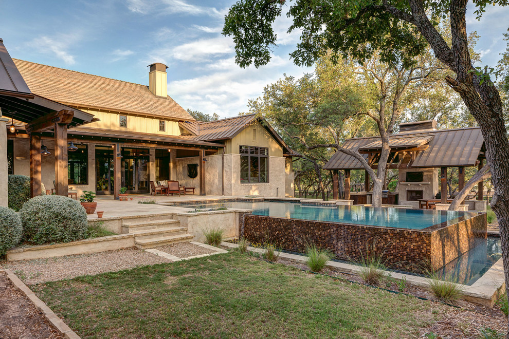 Hill Country Farmhouse - Farmhouse - Pool - Austin - by Geschke Group ...
