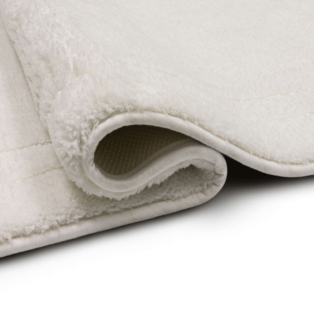 Mohawk Home Diplomat Knitted Bath Rug, 1' 5" x 2' - Contemporary - Bath ...