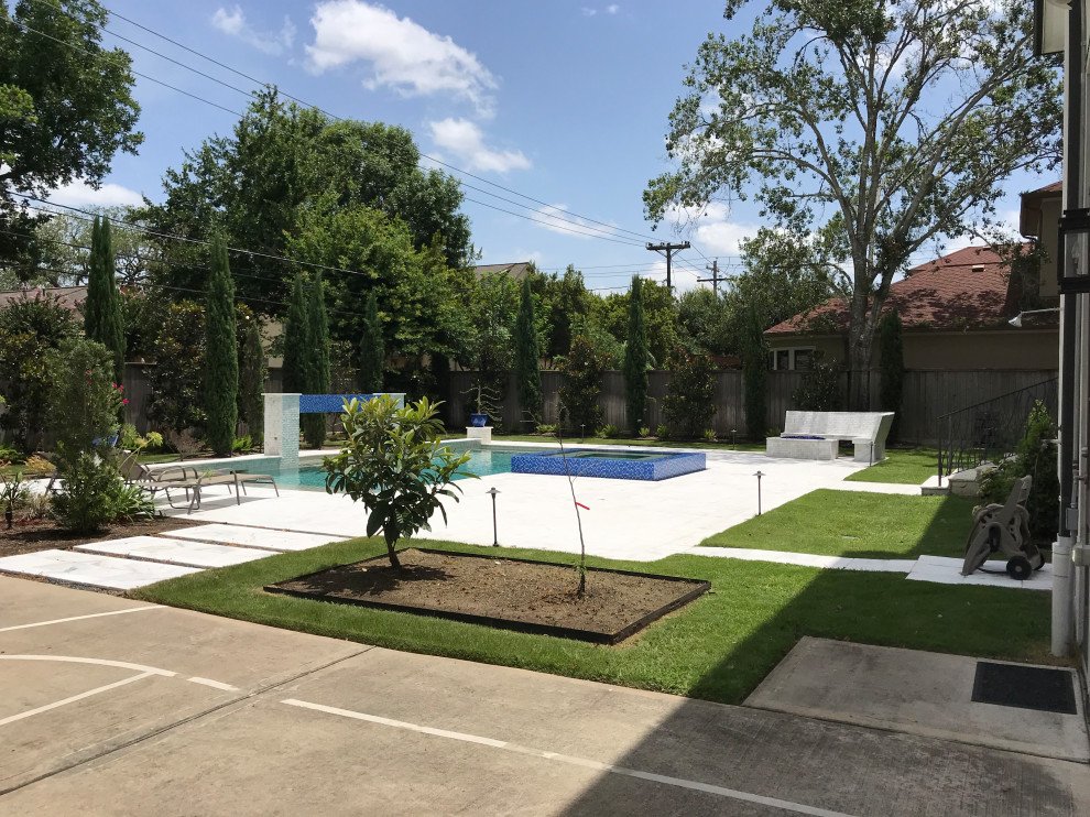 Stately Landscape Design for this Custom Pool - Swimming Pool & Hot Tub ...