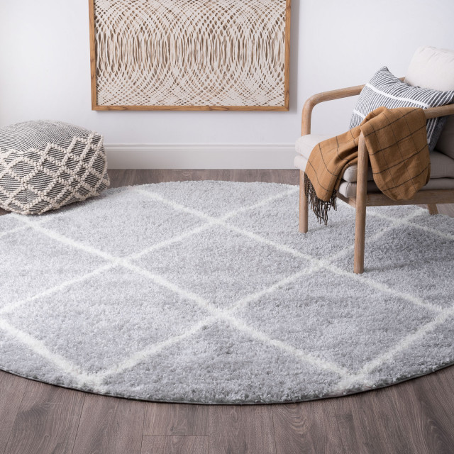 Derry Transitional Diamond Area Rug, 8' Round - Scandinavian - Area ...
