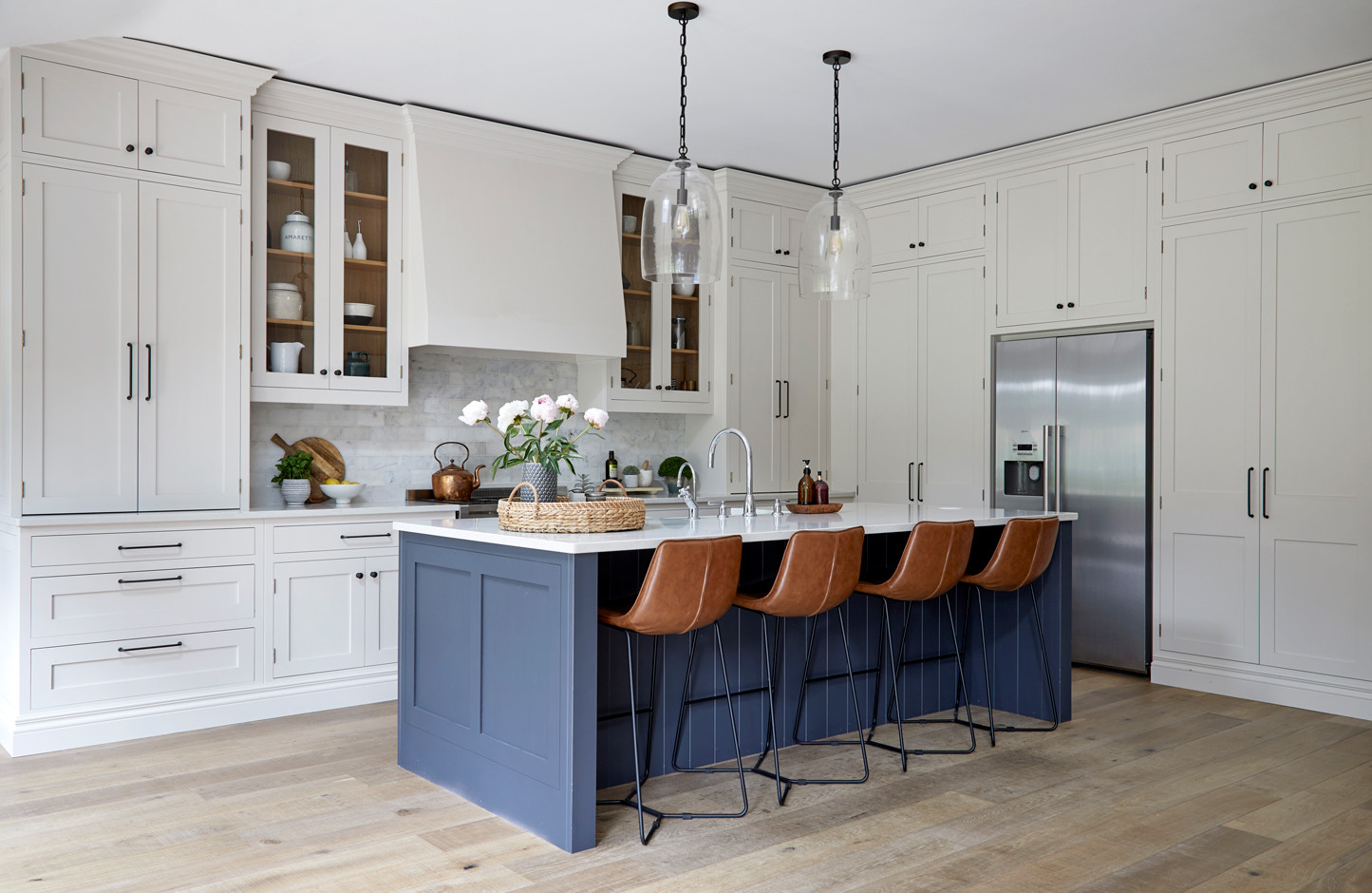 Houzz Tour: Period Home Blends Classic and Contemporary Style