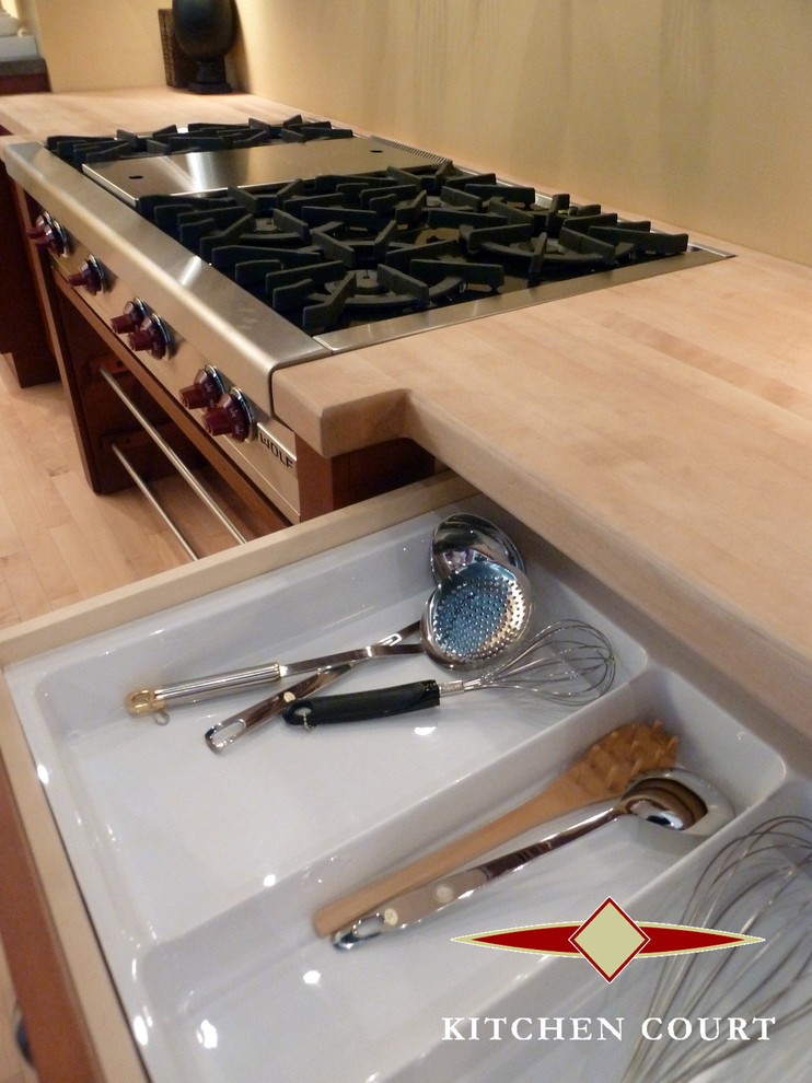 Kitchen & Cabinetry design - Showroom Displays - Toronto - by Kitchen ...