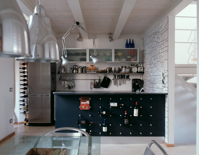 Striking Feature Panels Pop Up On Kitchen Benches | Houzz AU