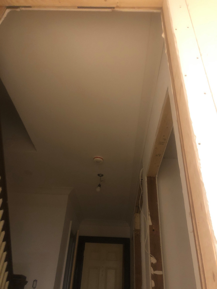Main entry hallway pot light vs chandelier or flush light | Houzz Forum