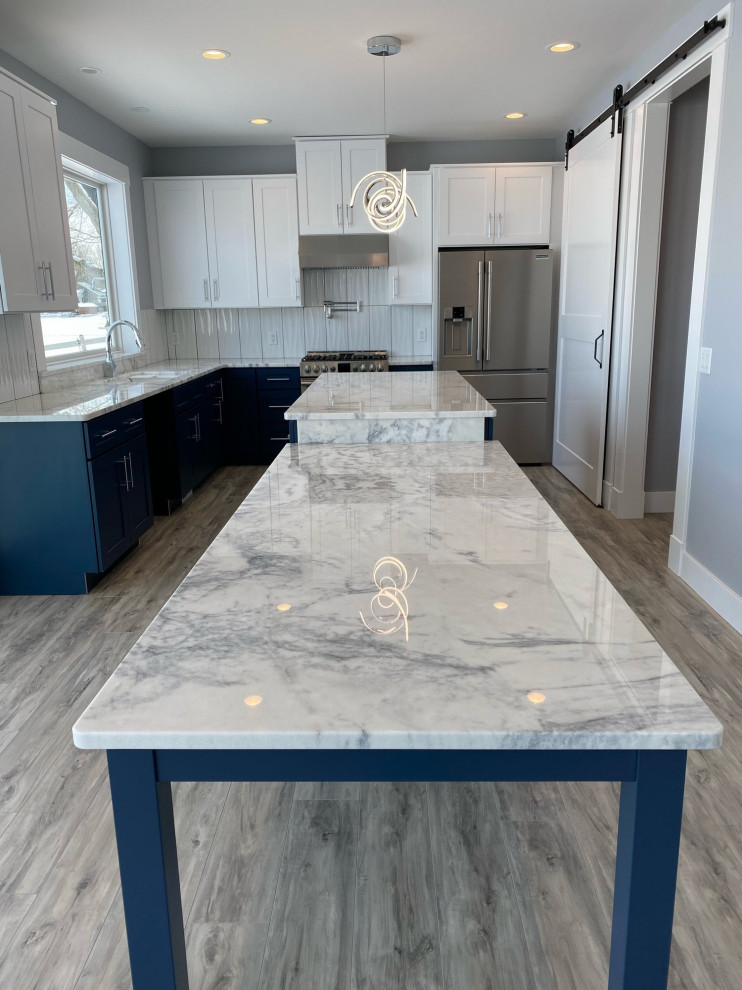 Navy Blue Shaker Cabinets - Beach Style - Kitchen - by Lily Ann ...