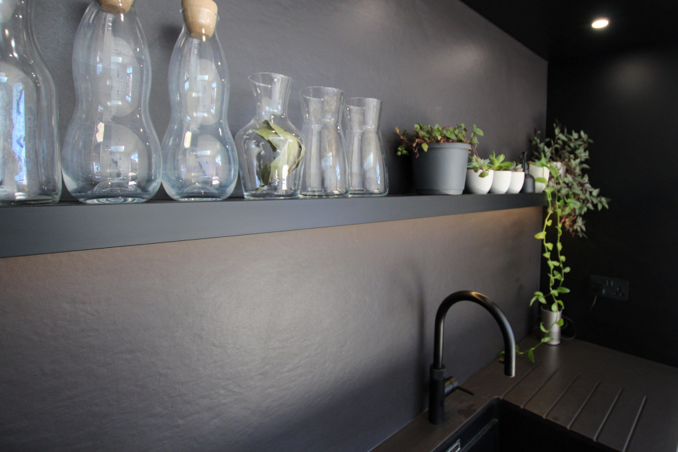 German kitchen Hacker with installation - Modern - London - by Hampdens ...