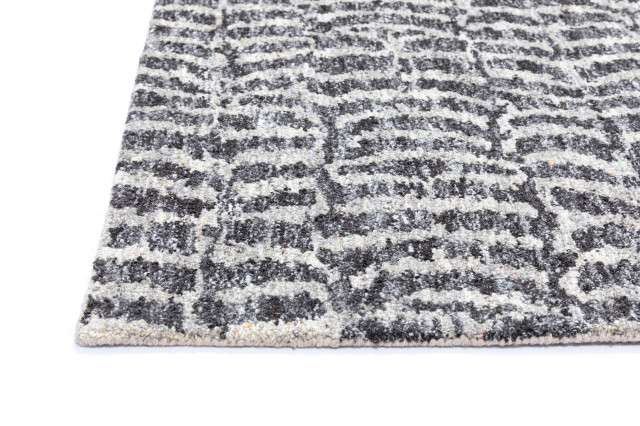 NuStory Natural Turkey Feathers Hand Tufted Animal Print Area Rug in ...