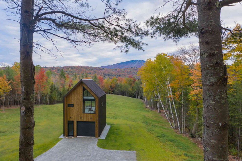 Modern Barn - Modern - Exterior - New York - by The Wadsworth Company ...