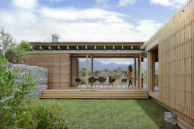 Easy As: Kiwi Baches That Keep Things Simple | Houzz NZ