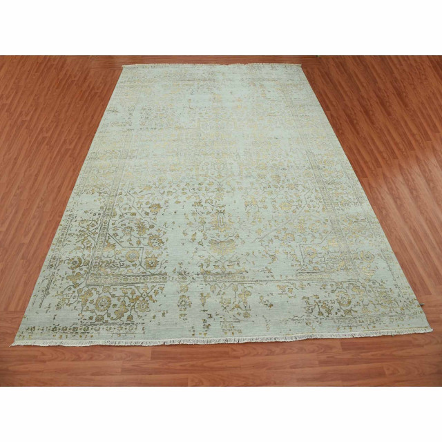 Gray Hand Knotted Broken Persian Erased Heriz Design Wool and Silk Rug ...