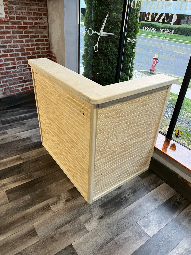 Barber shop reception desk - Home Office - New York - by DaLar ...