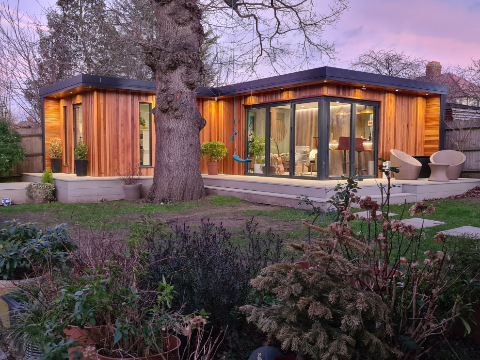 Joe & Jo's L Shaped Garden Room - Surbiton Surrey - Contemporary - Shed ...
