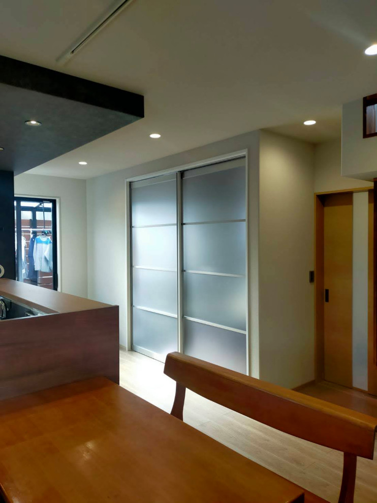 新築 広々LDK - Modern - Living Room - Other - by At.will | Houzz