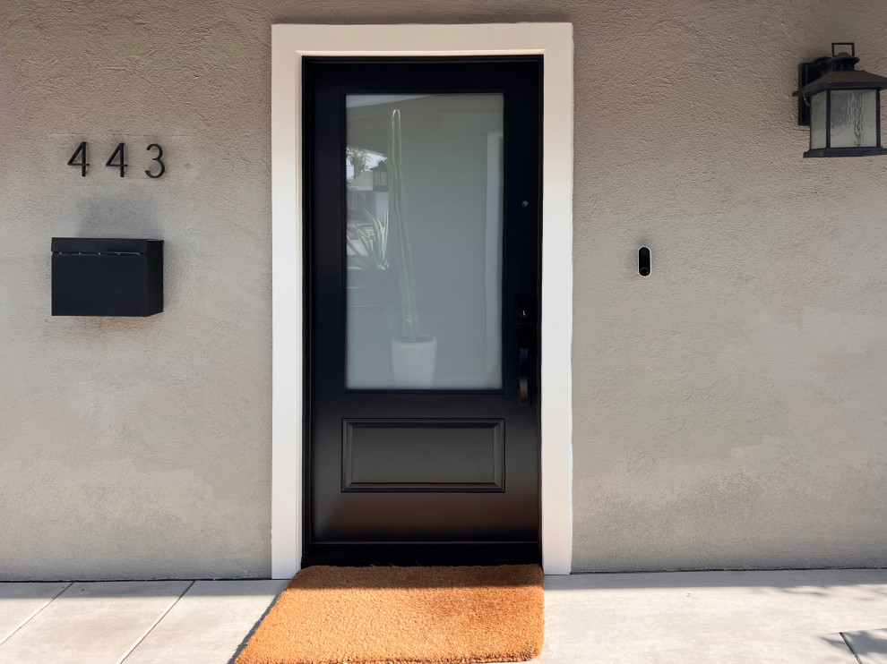 Classic Entry Door Design Ideas - Traditional - Entry - Orange County ...