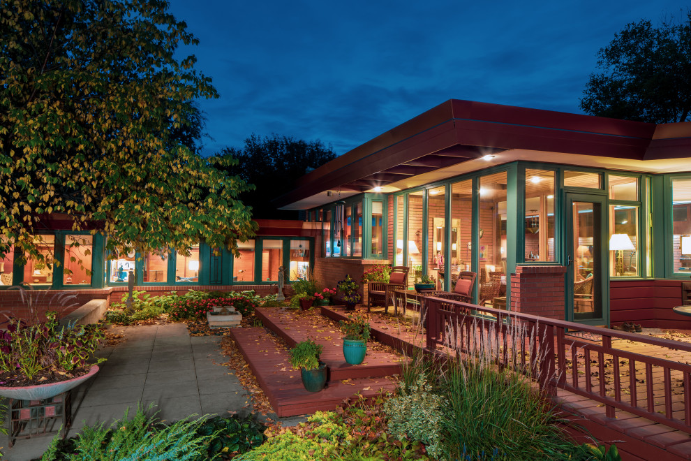 Stern Home: Designed by Frank Lloyd Wright's Grandaughter - Midcentury ...