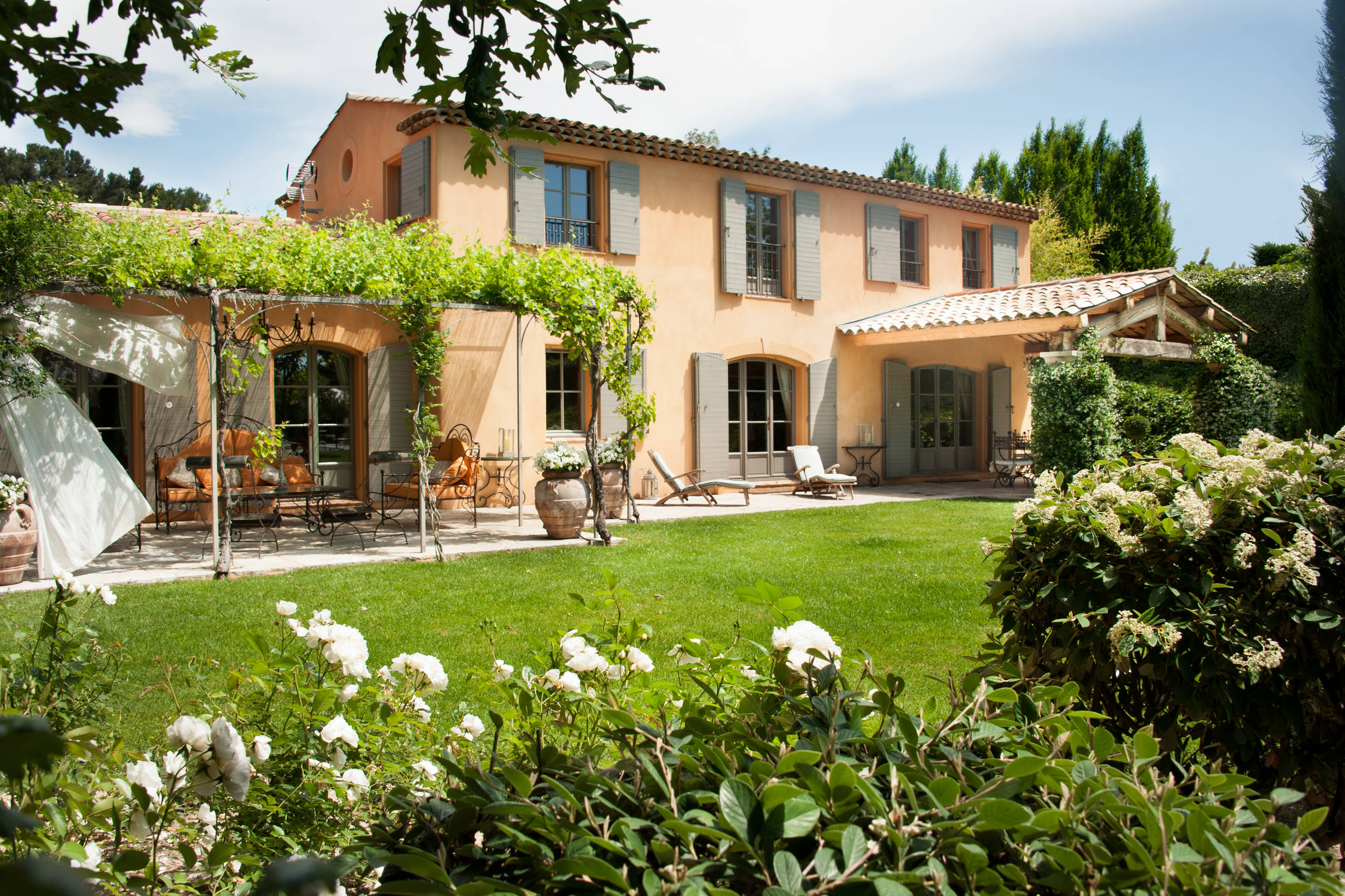 Discover 100 of the Most Beautiful French Homes on Houzz