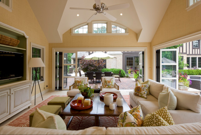 Exterior Rooms/Outside Entertainment Areas - Traditional - Patio ...