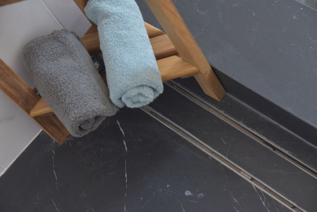 Black Tile Insert Linear Drain, Hair Trap, ABS Drain Flange, by ...